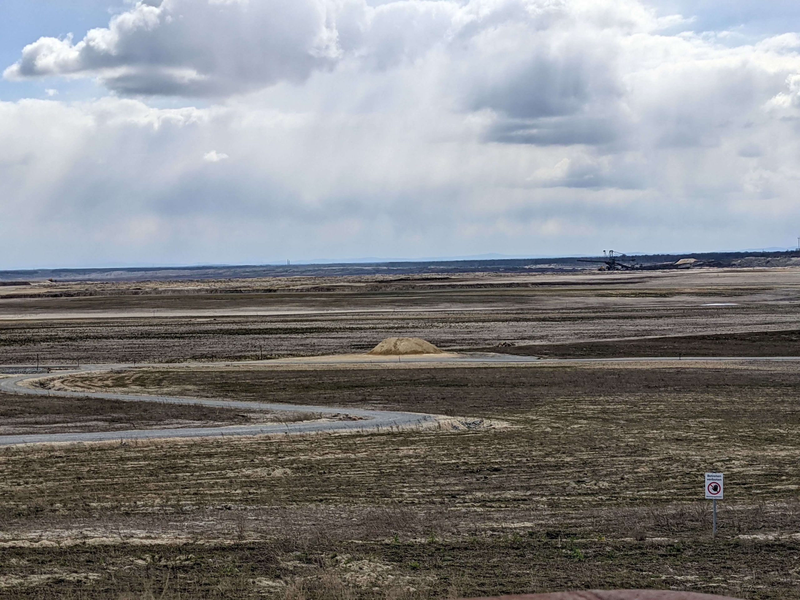 Reverberations of extractivism: The long epilogue of the coal story in ...